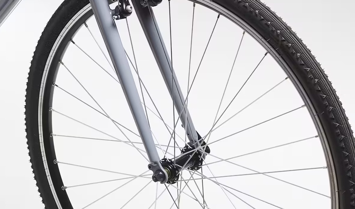 Btwin Riverside 120 Review: Best Hybrid Cycle for Beginners in India ...